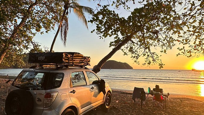 Toyota rush by Overland Rentals CR